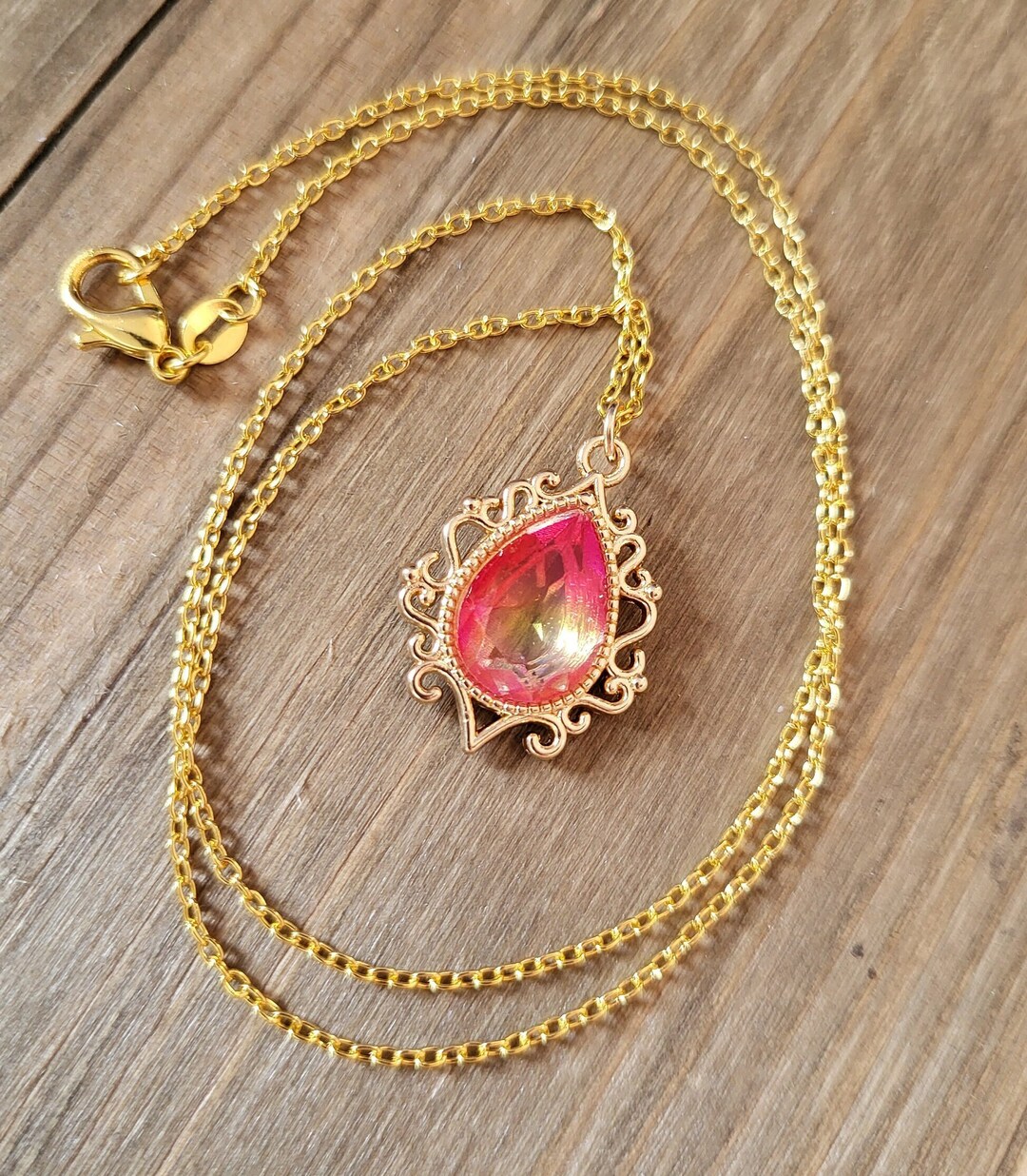 Red Gold Crystal Baroque Necklace 18k Gold Handmade Iridescent Ombre ...