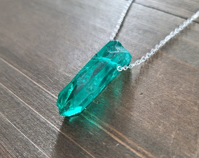 Emerald Green Quartz Crystal Necklace- 925 Sterling Silver Handmade ...