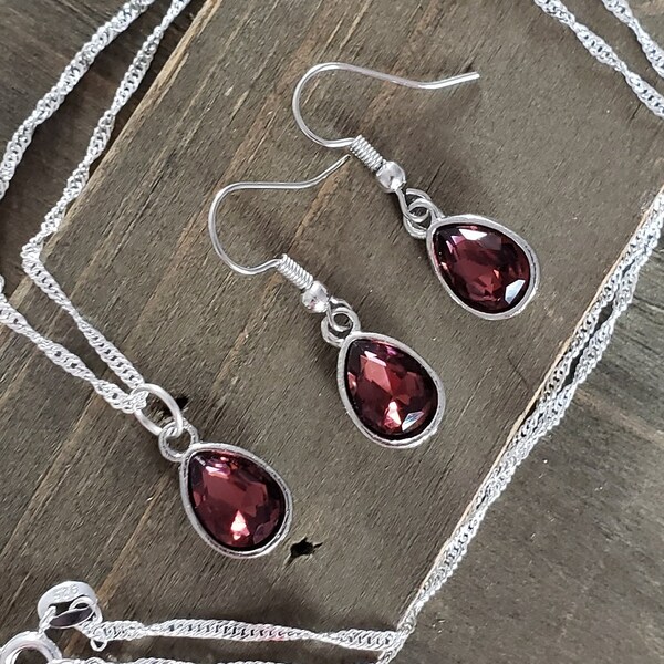 Red Jewelry Set - Etsy