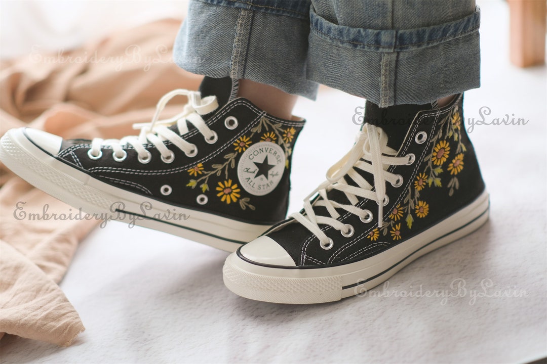 Converse Sunflower Embroidered Shoes,1970s Converse Chuck Taylor ...