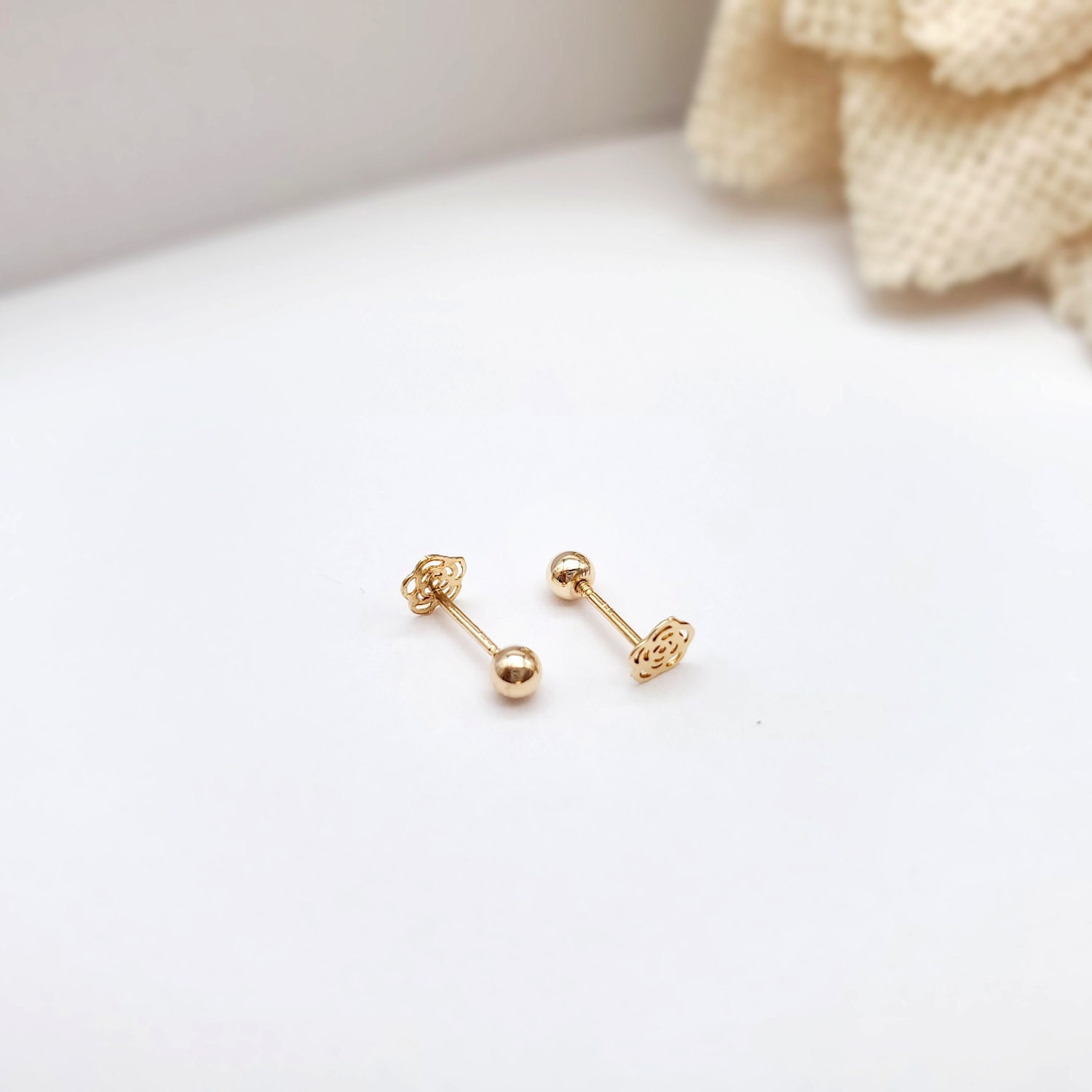14K Solid Gold Small Flower Stud Earring Piercing Earring - Etsy