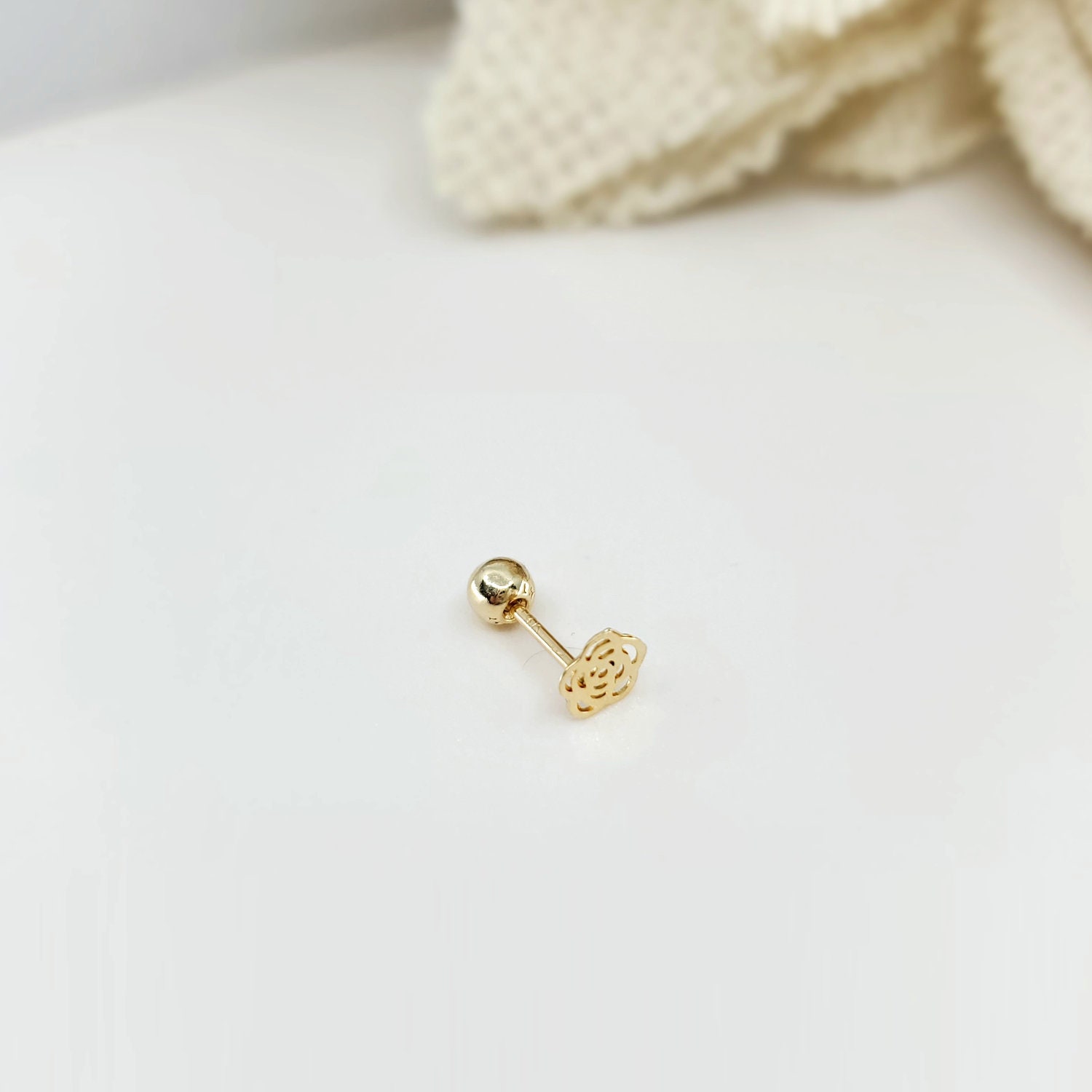 14K Solid Gold Small Flower Stud Earring Piercing Earring - Etsy