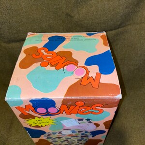 1989 Moonies Gag Gift Vehicle Window Cling Working Mooning Action - Etsy