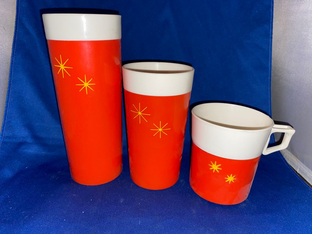 Set of Three Vintage Starburst Plastic Cups and Mug - Etsy