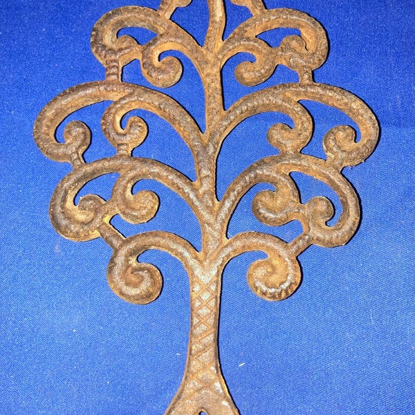 Wilton Cast Iron - Etsy