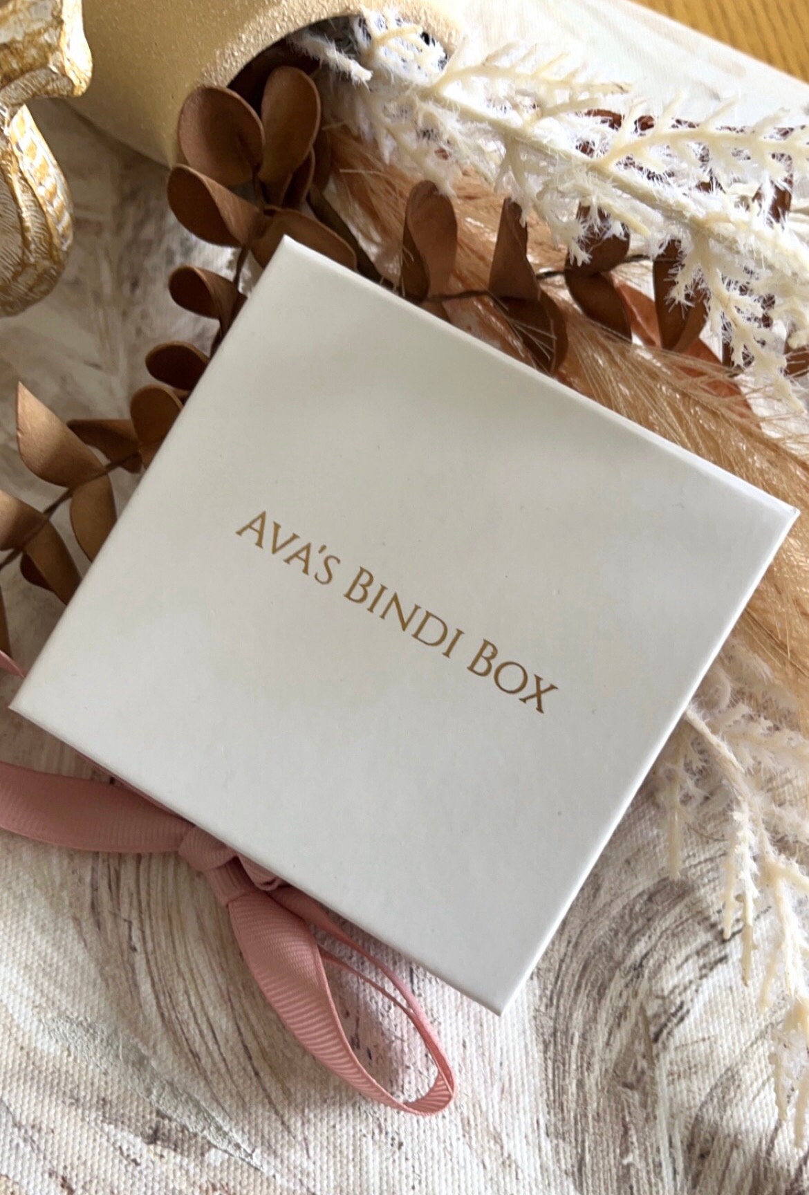 Avas Bindi Box Bindis for Weddings and Parties Packed in a Bindi Box ...