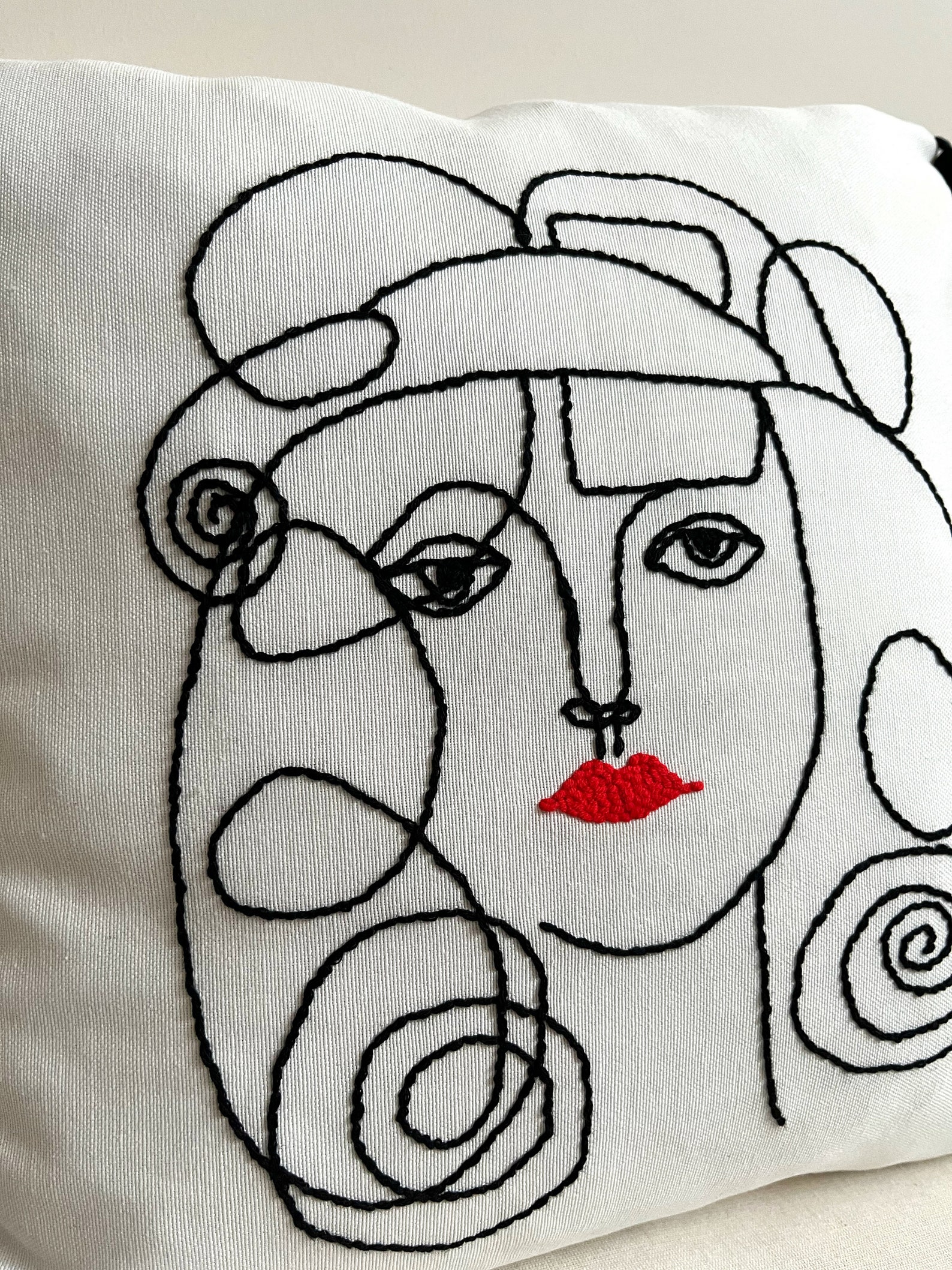 Picasso Art Punch Pillowfemale Line Art Face Handmade Punch Needle ...