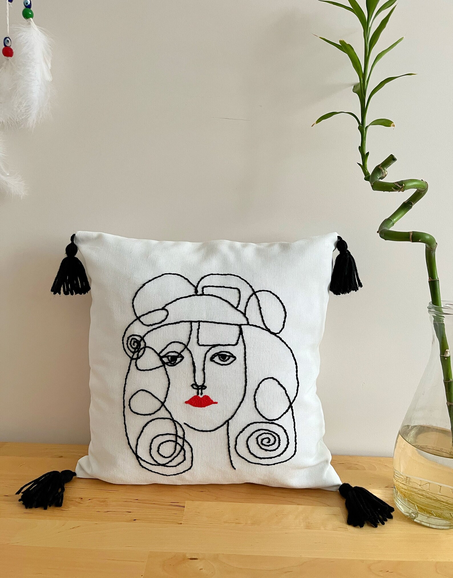 Picasso Art Punch Pillowfemale Line Art Face Handmade Punch Needle ...
