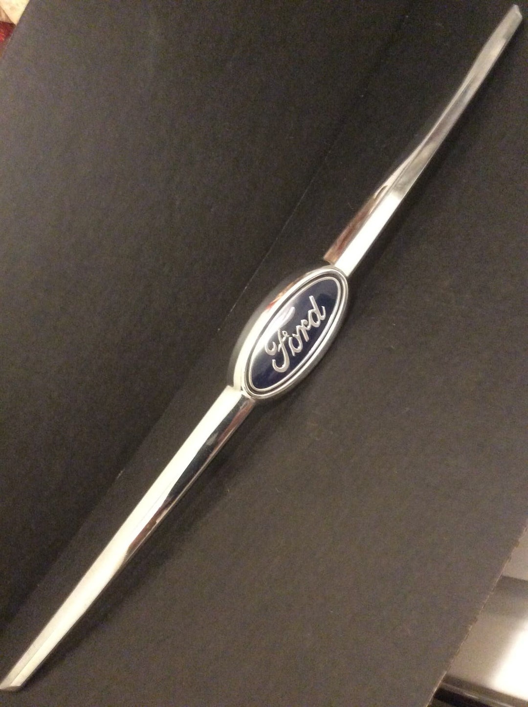 2003 Ford Taurus Front Grill Grillle Emblem OEM Genuine Original Logo ...