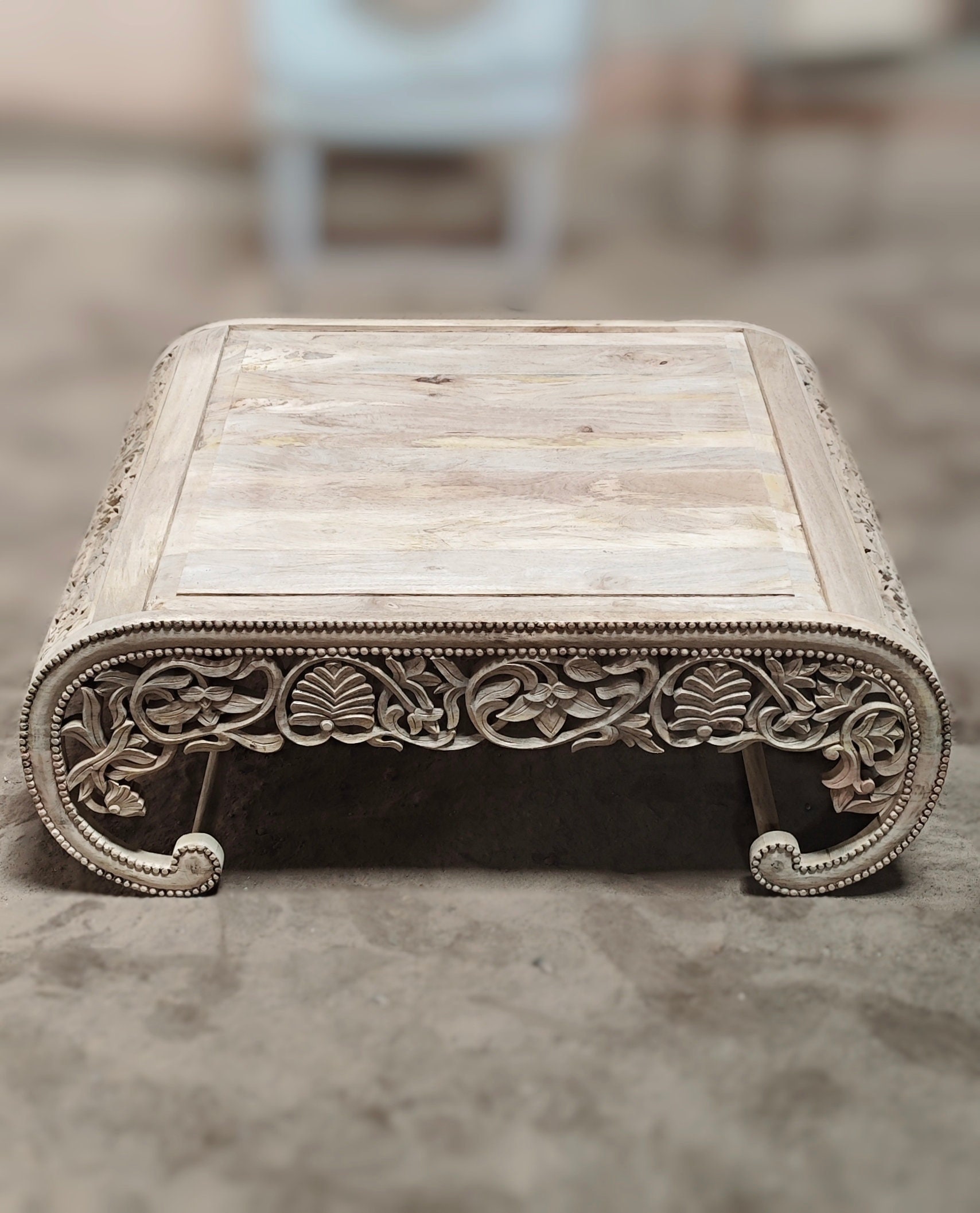 Cosmic Arts Indian Wooden Hand Carved Round Centre Table, Coffee Table ...