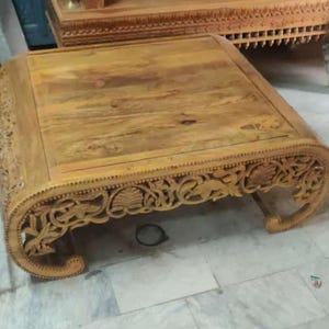 Cosmic Arts Indian Wooden Hand Carved Round Centre Table, Coffee Table ...