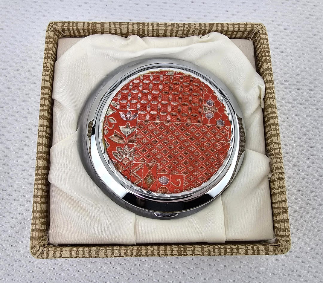 Vintage Japanese Compact Mirror New in Box, Red Tapestry Cream Puff ...