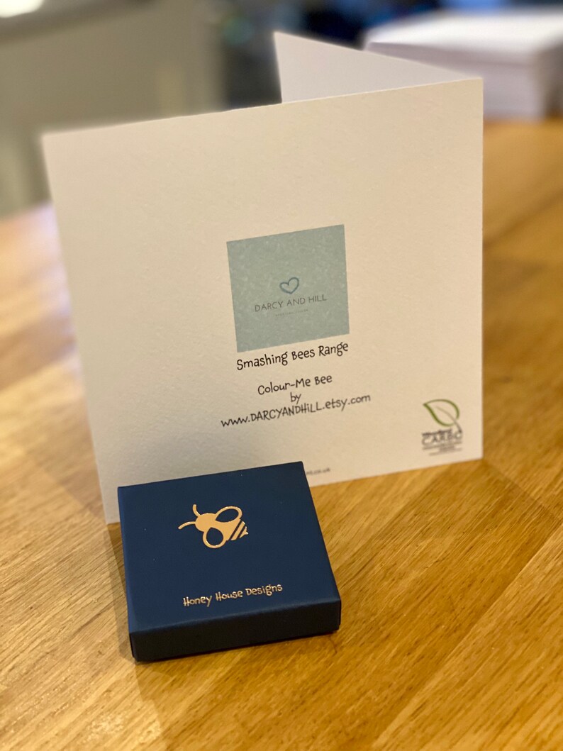 Bee Greeting Card - Blank 15x15cm - Etsy