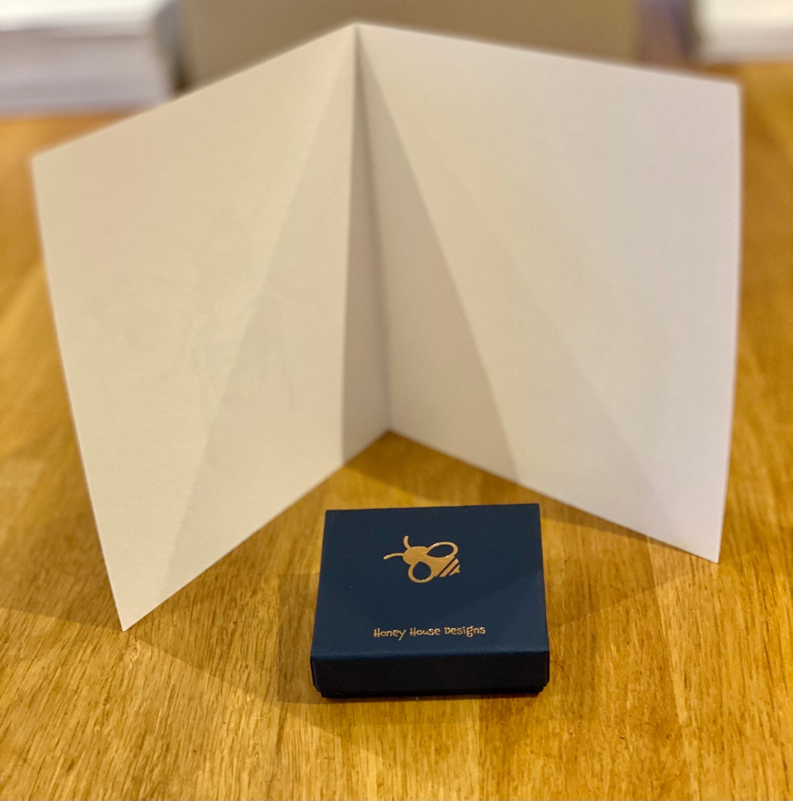 Bee Greeting Card - Blank 15x15cm - Etsy