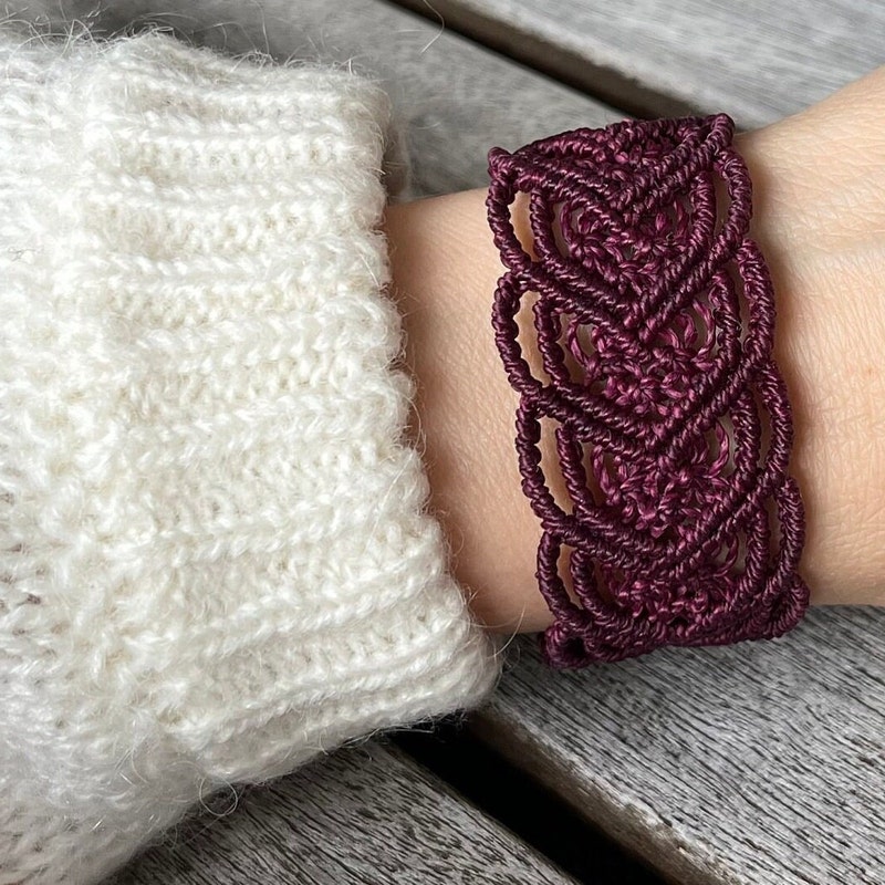 Heart Macrame Bracelet - Etsy