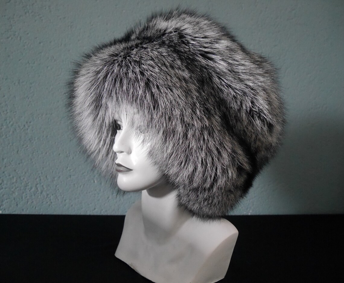 SAGA Silver Fox Fur Hat - Etsy
