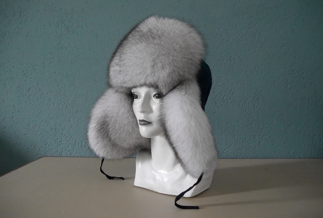 Blue Fox Fur Ushanka/trapper Hat [SAGA] - Etsy