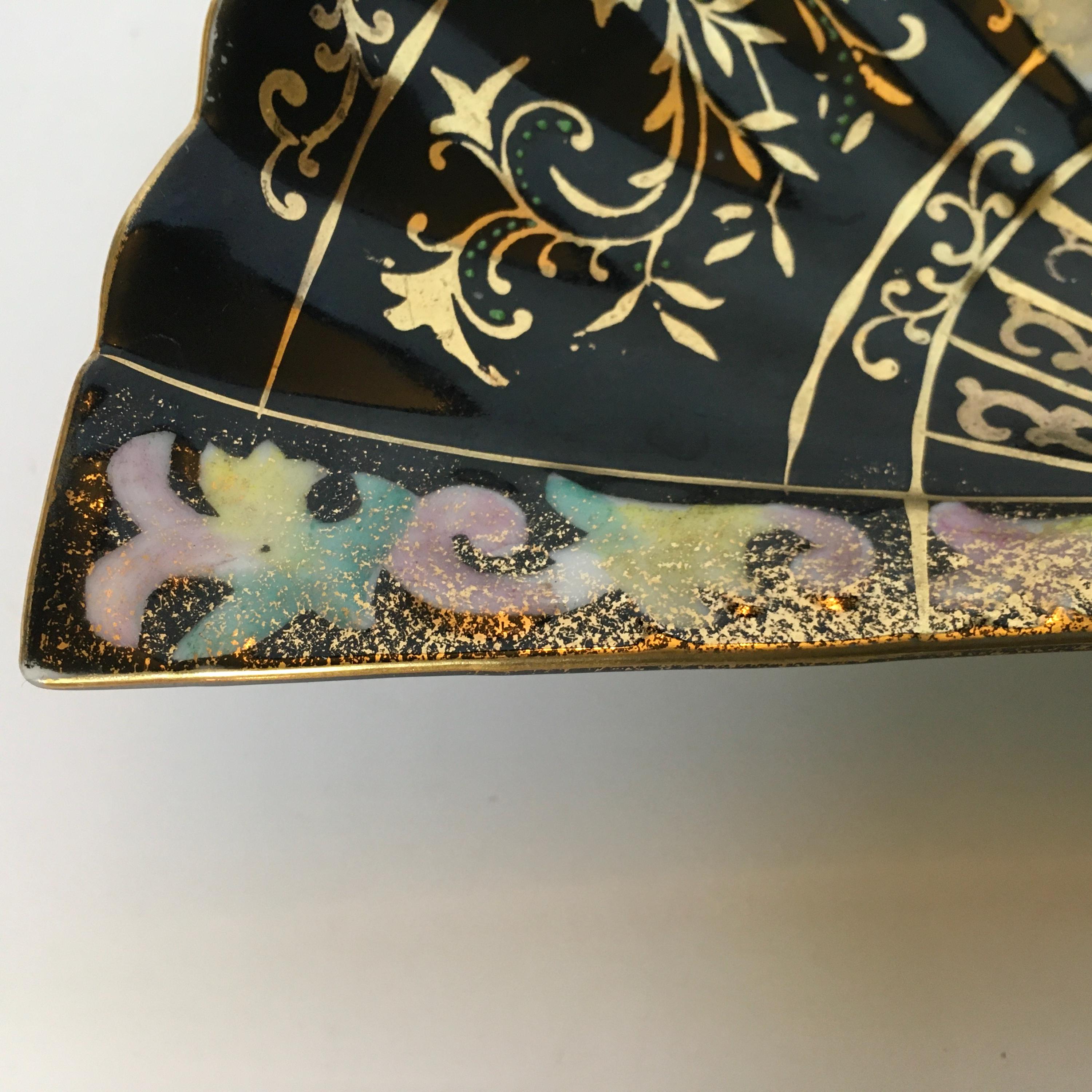 Victorian Romance Folding Fan Porcelain Shelf Wall Décor Hand Painted ...