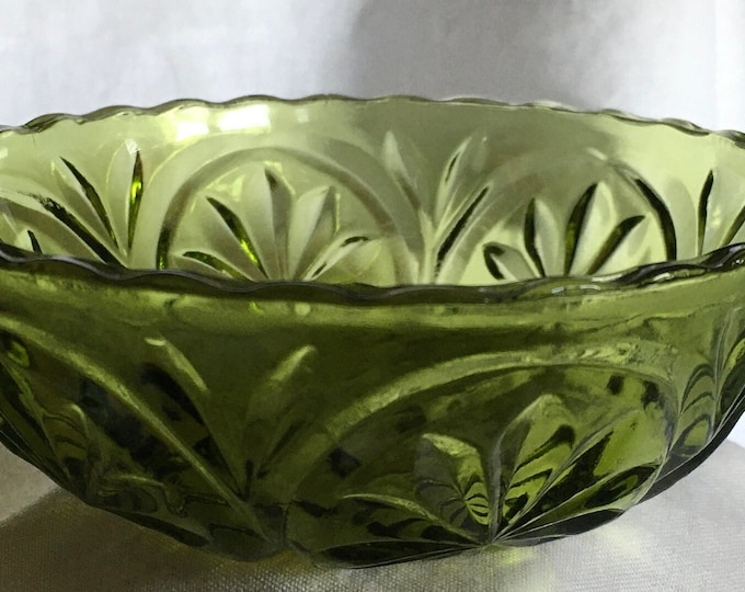 Beautiful Small Green Glass Bowl Dish - Etsy