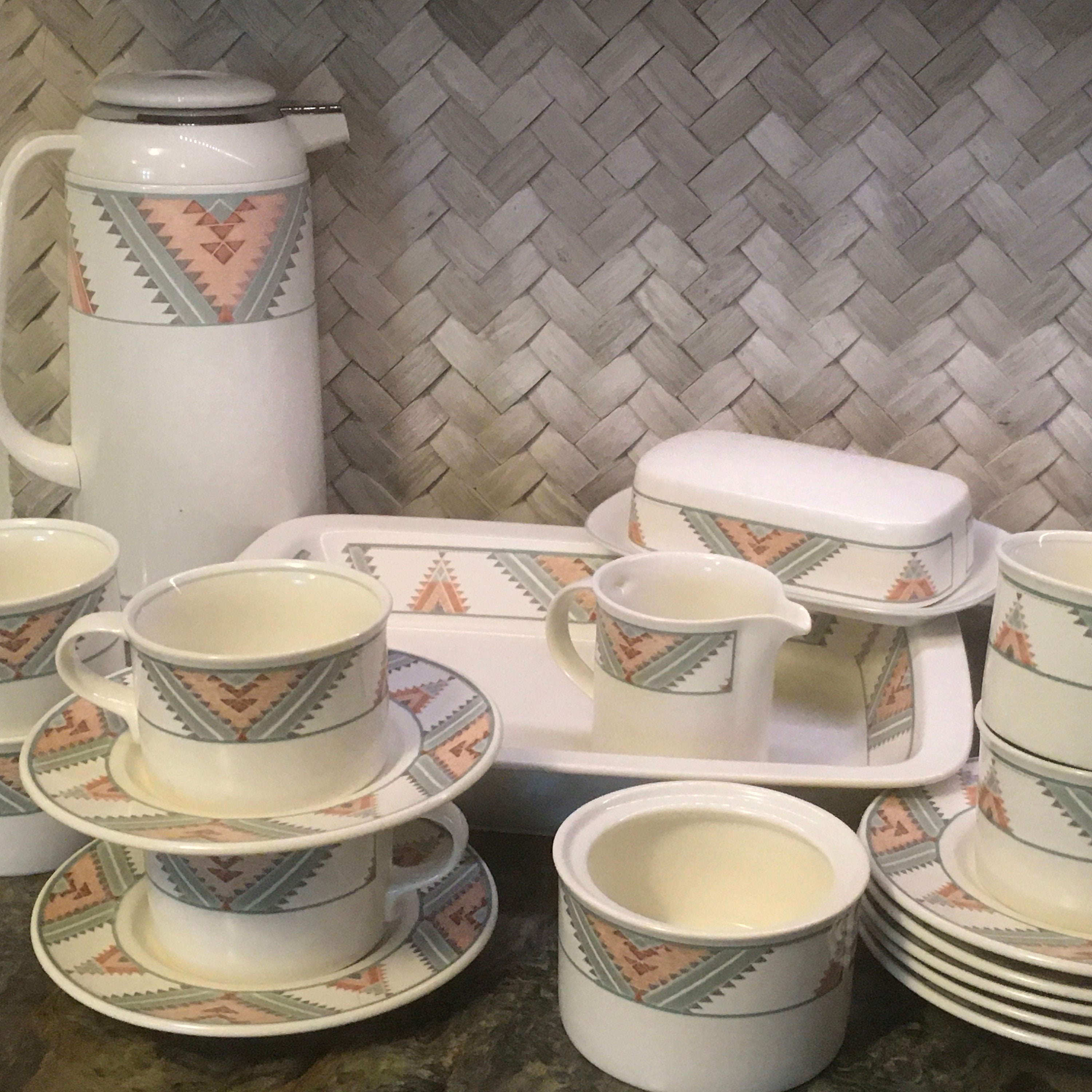 Mikasa Intaglio Santa Fe Pastel Southwest Aztec Style Tableware Thermos ...