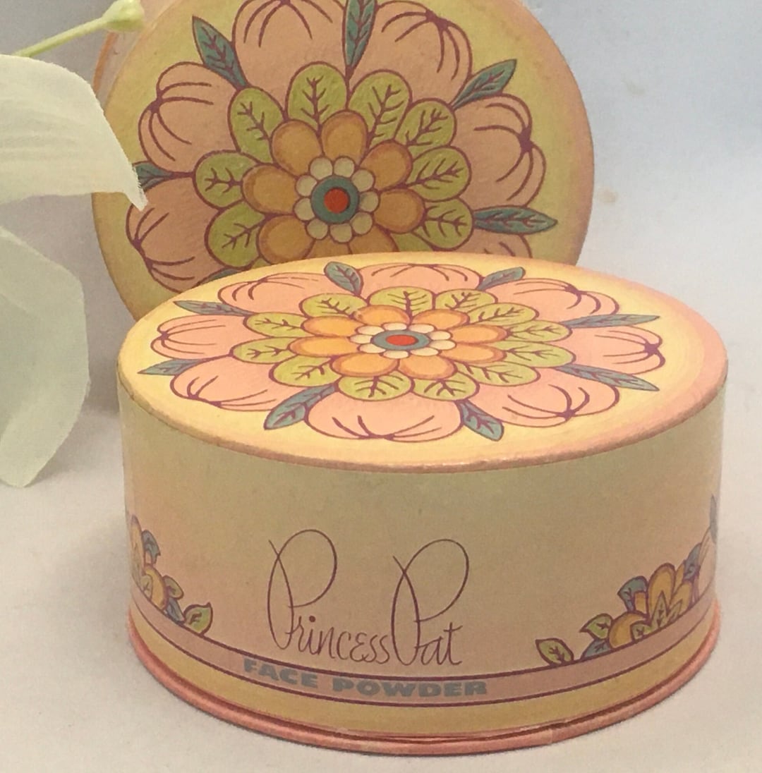 New FULL Classic Original Princess Pat Patrician Powder Naturelle Face ...