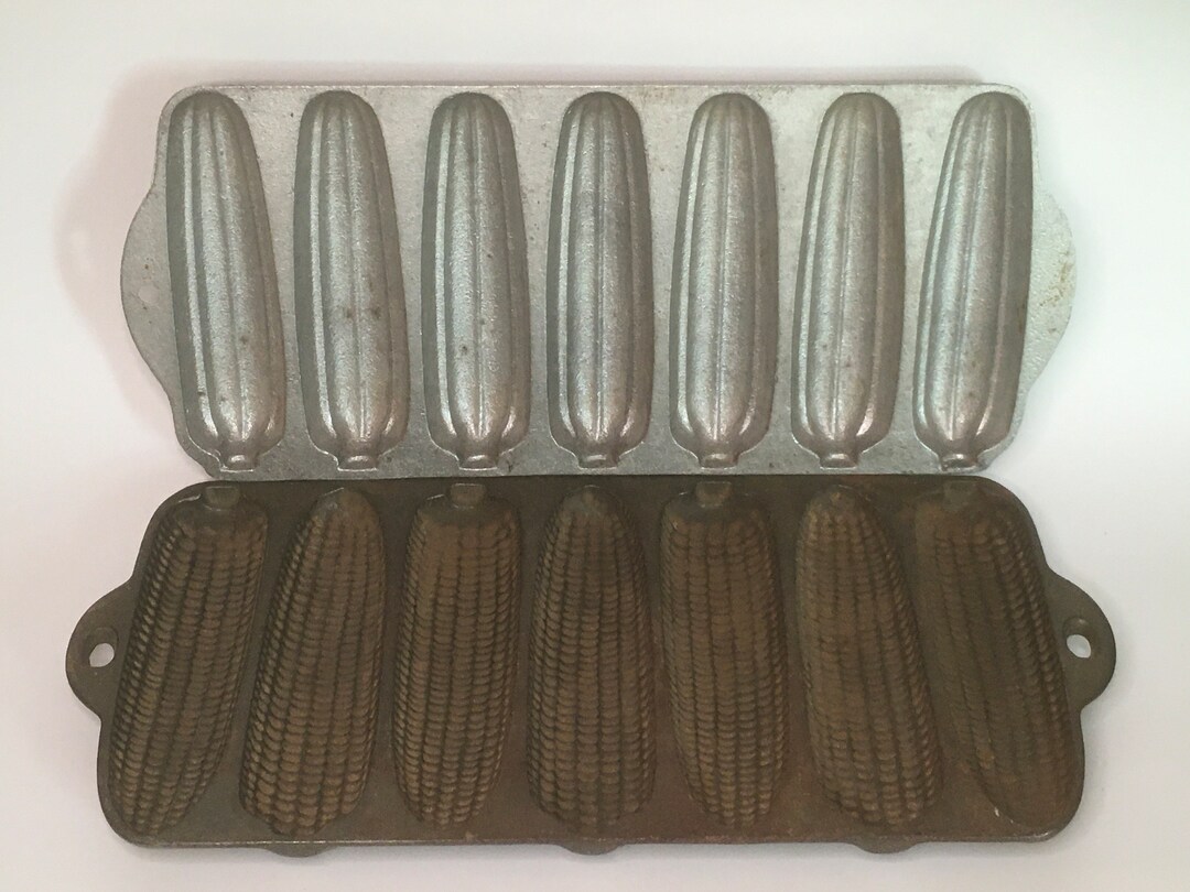 Pair Old Vintage Corn Shape Cornbread Muffin Aluminum & Cast-iron Corn ...