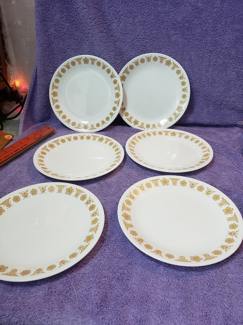 Corelle by Corning Butterfly Pattern Brown 6 Plates 8.25"w .50"t in ...