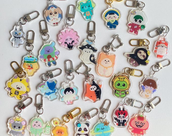 Personalised Keychain Shakers BL Couples and K-pop| Perfect Bl Gift ...