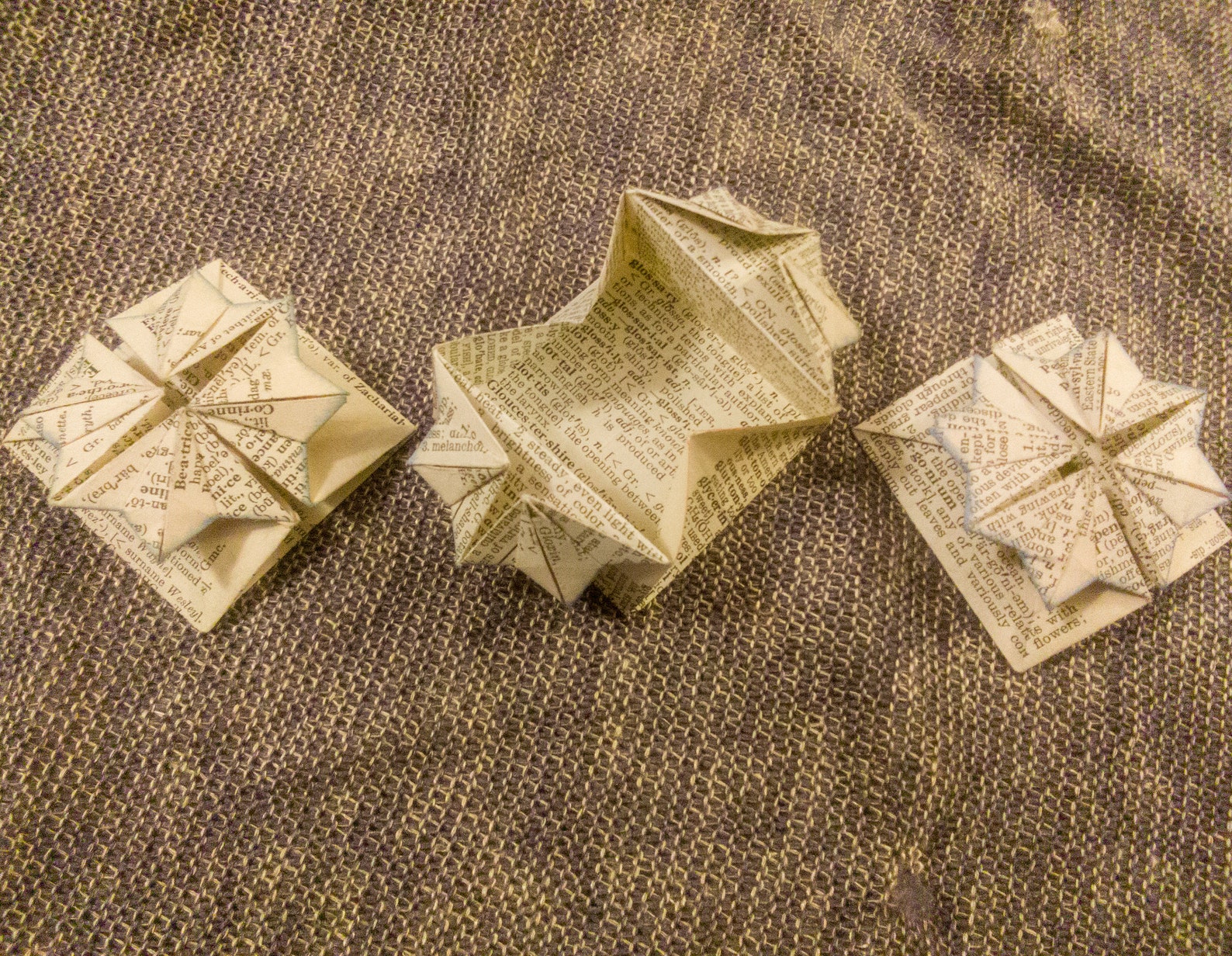 Folded Flower Pocket - Set of 3 - Your Choice of Color - Etsy