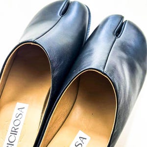 Classic Style Genuine Leather Black Tabi Ballet Flats | Vintage Split ...