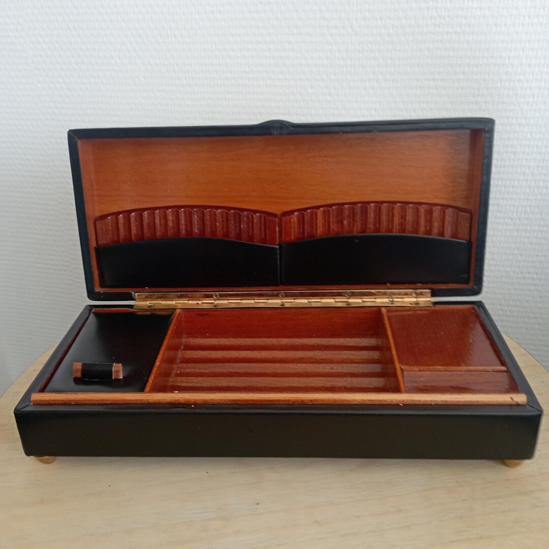 Music Box//cigarette and Cigar Box// - Etsy