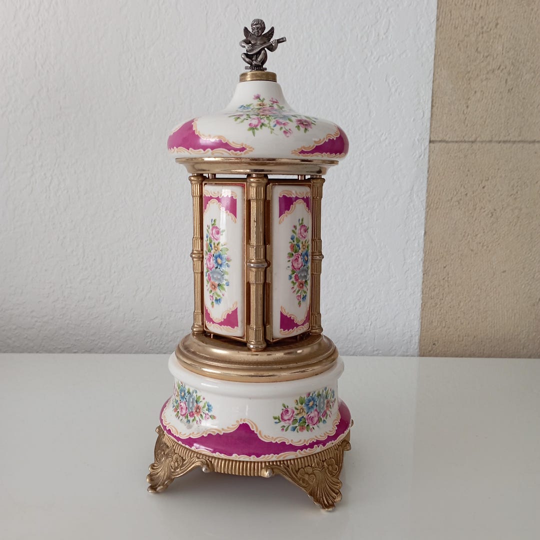 Music Box // Musical Cigarette Carousel // Floral Decoration - Etsy