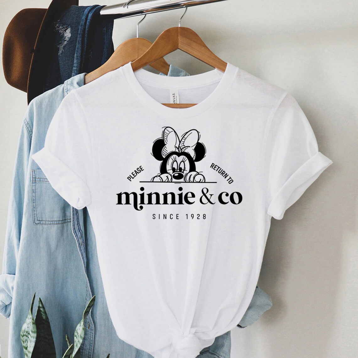 Minnie Mouse SVG, Minnie and Co Svg,family Trip SVG, Customize Gift Svg ...