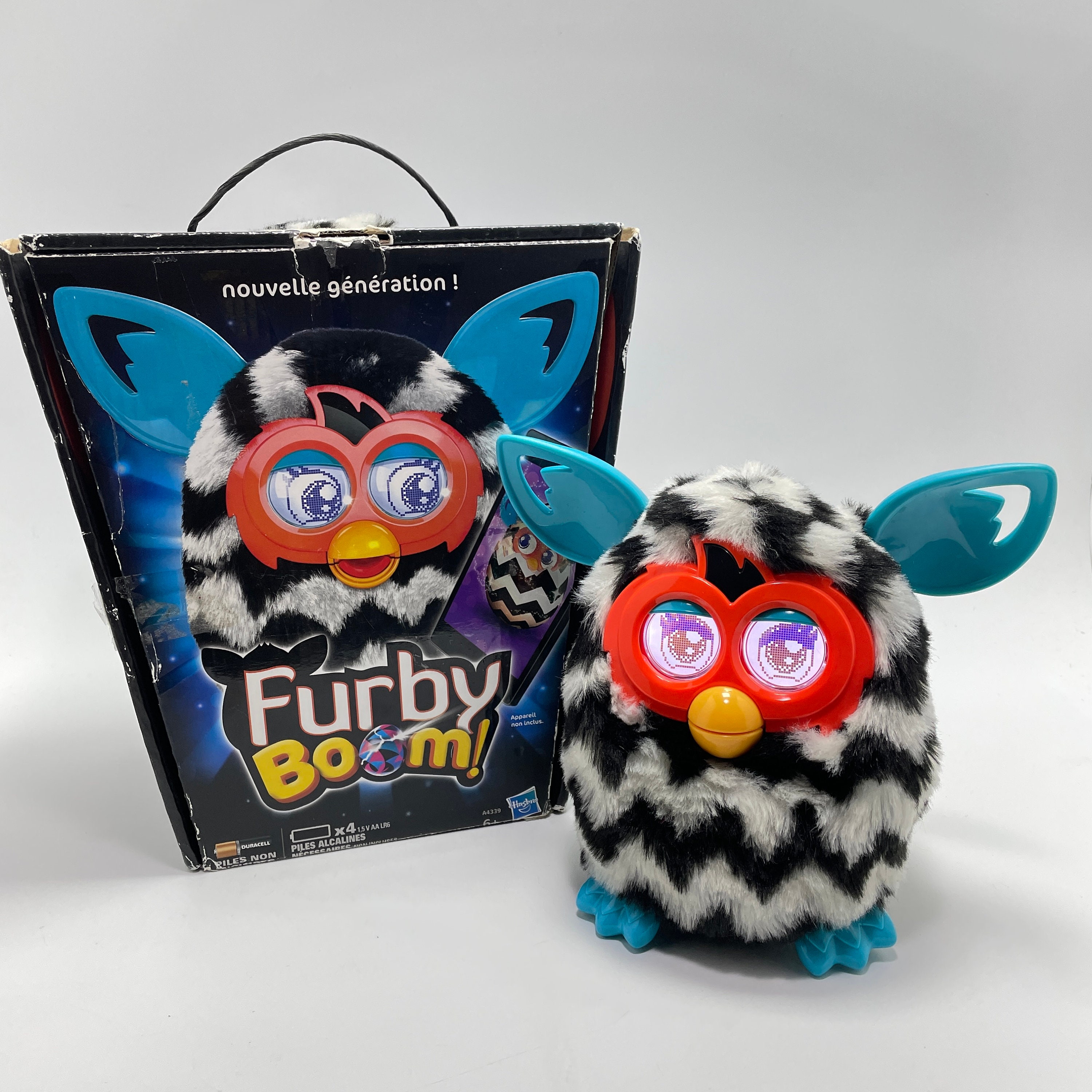 Furby Boom Zigzag Stripes