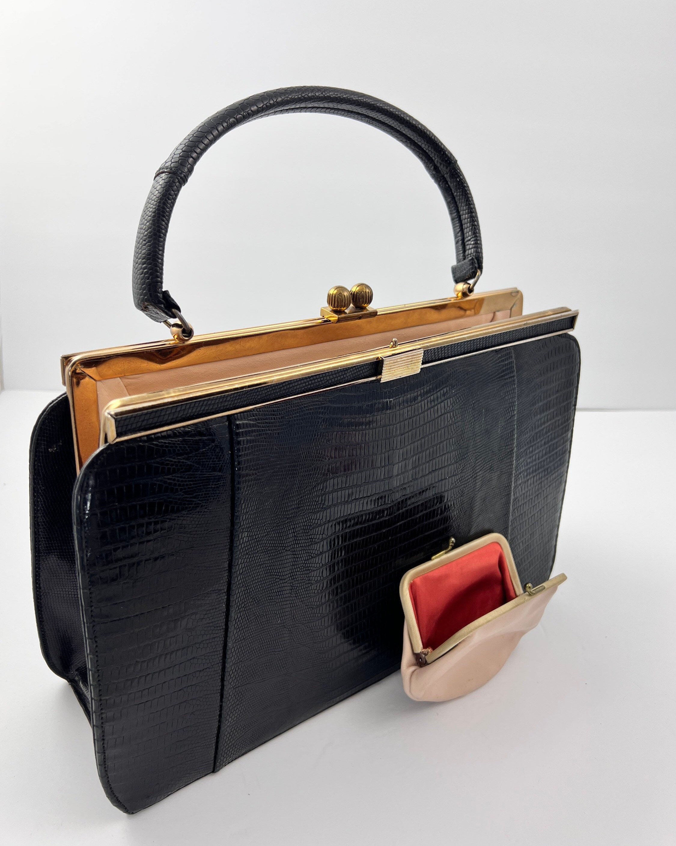 Bellstone Vintage GORGEOUS 1950’s Alligator Top Handle Handbag W/coin ...