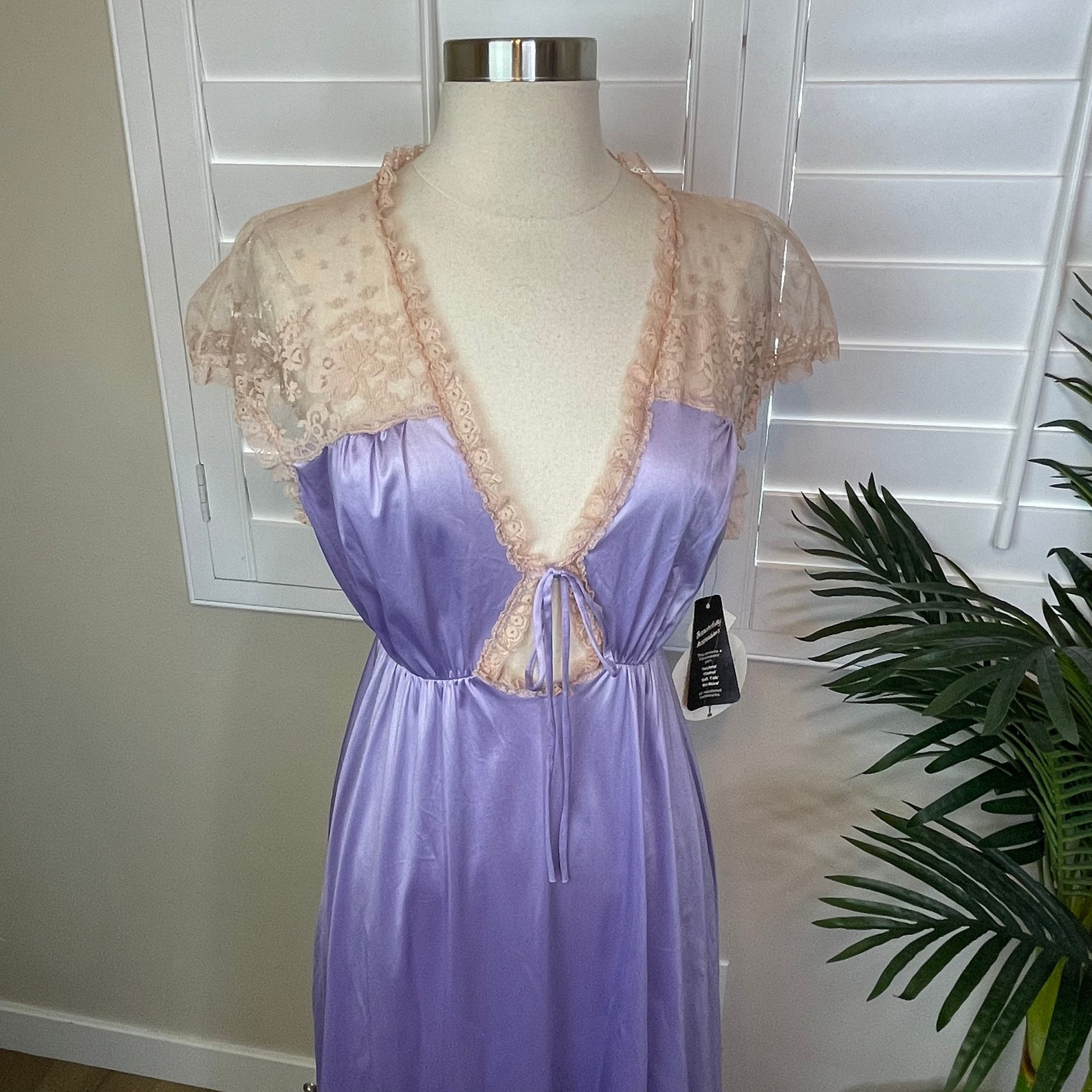 Stunning Vintage Night Gown From Diamond Cut - Etsy