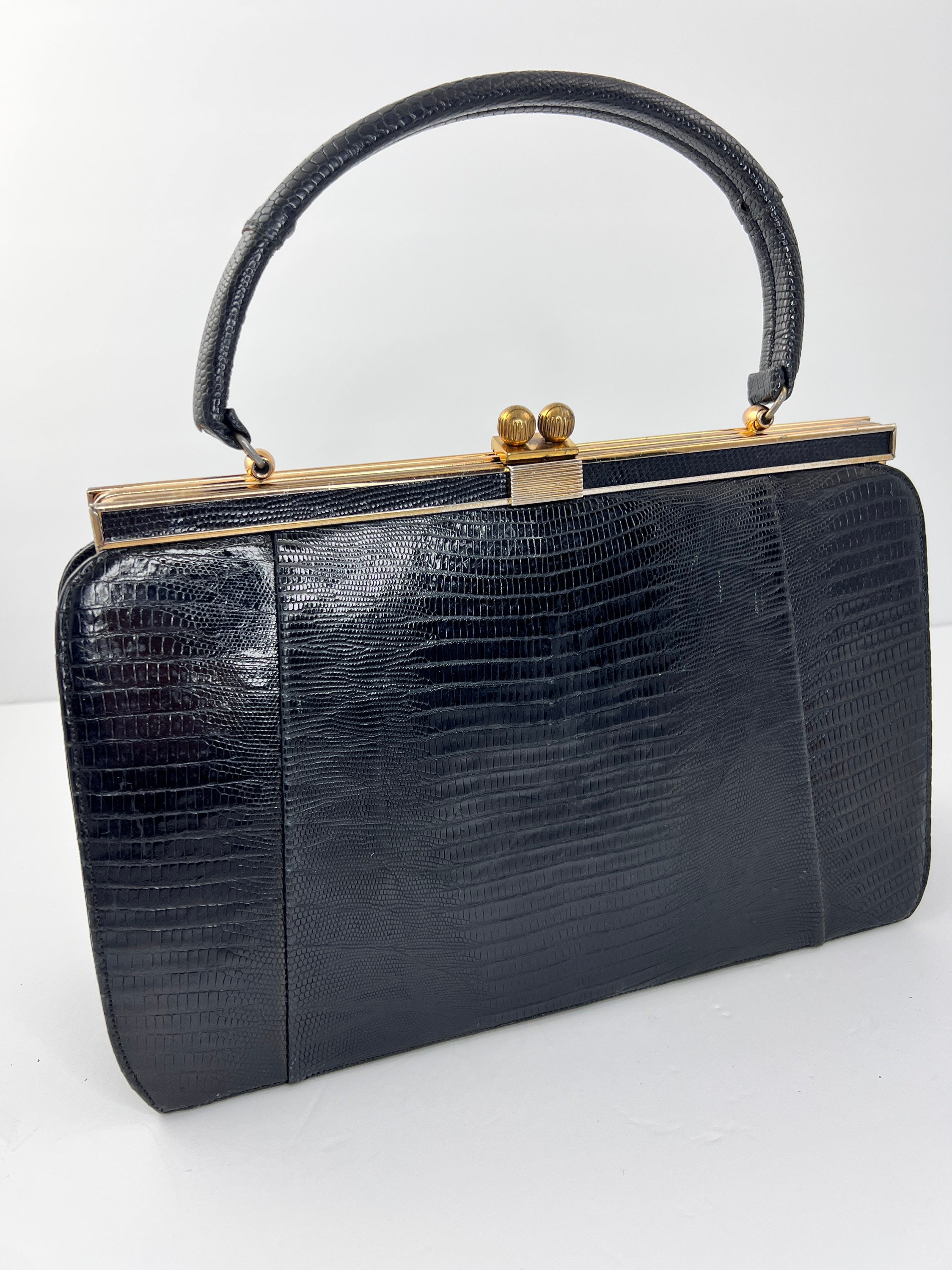 Bellstone Vintage GORGEOUS 1950’s Alligator Top Handle Handbag W/coin ...