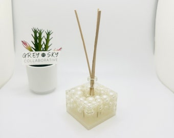 Immersed Flowerbed Mini Scented Oil Diffuser | Epoxy Resin Reed ...