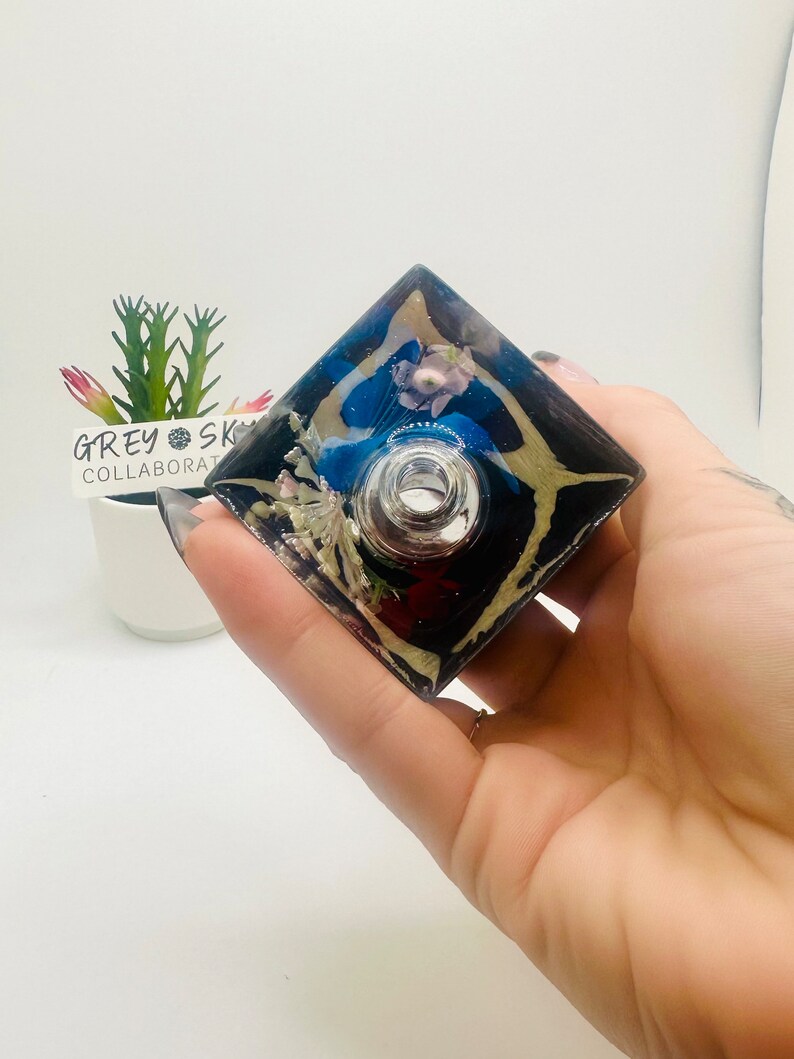 Immersed Flowerbed Mini Scented Oil Diffuser | Epoxy Resin Reed ...