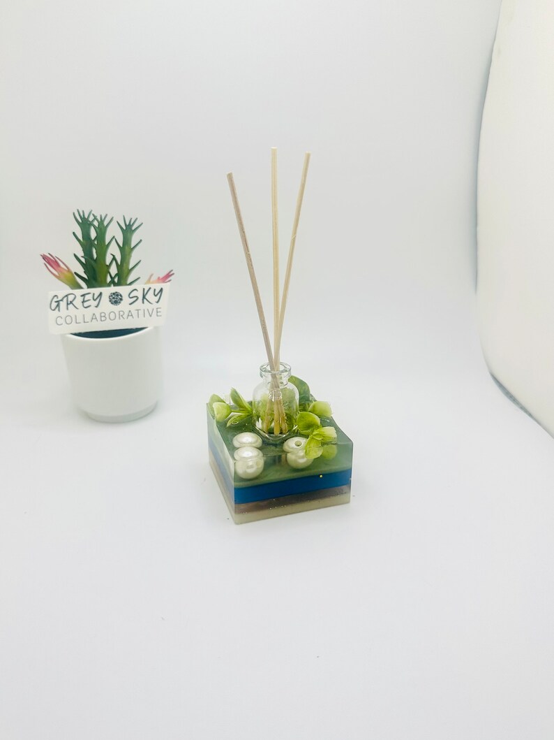 Layers of Earth Mini Scented Oil Diffuser Epoxy Resin Reed - Etsy