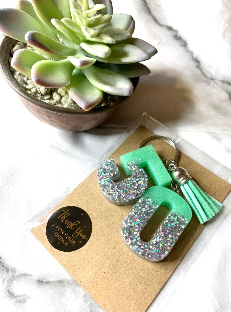 Personalised Number Birthday Resin Keyring Gift Idea 13th 16th 18th ...