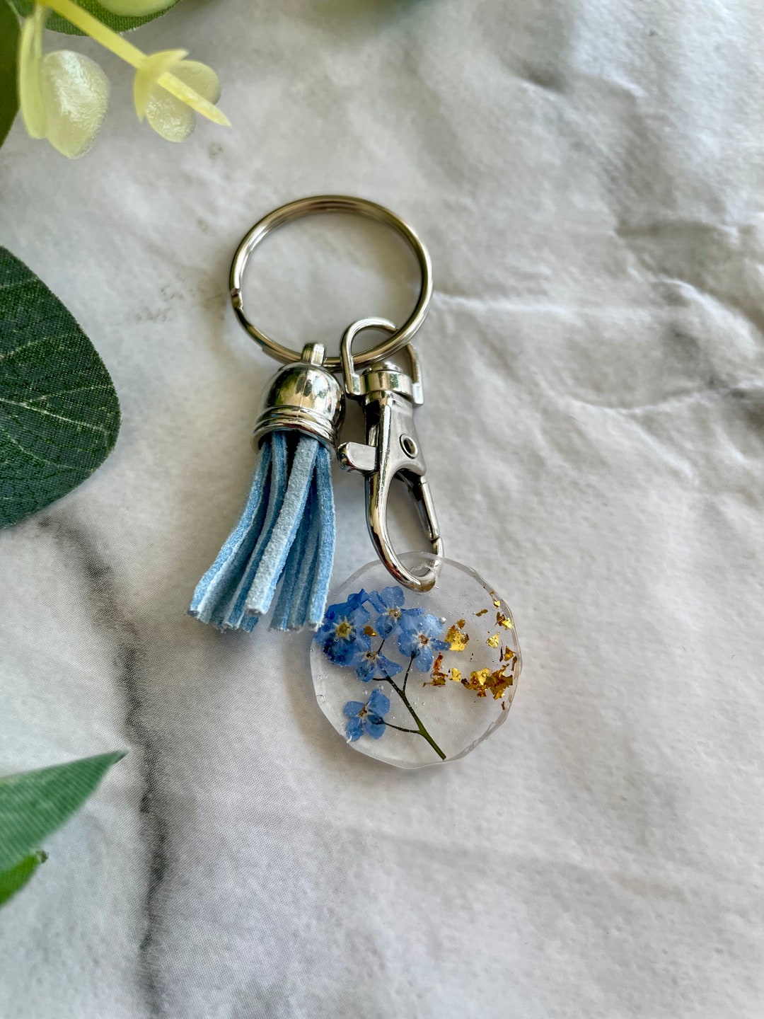 Forget Me Not Flower Filled Trolley Token on Keyring Clip With Tassel ...