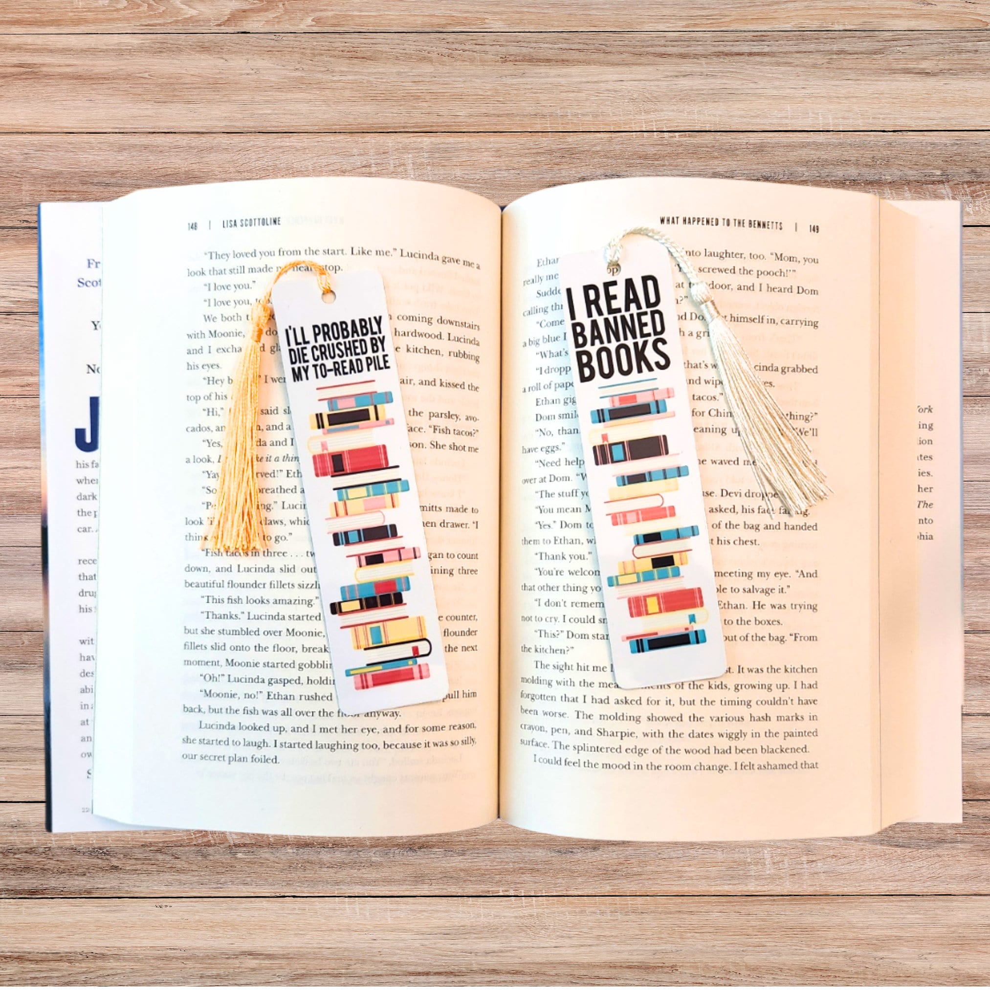 Emotional Support Bookmark, Bookish Book Lover Gift for Women, I Read ...