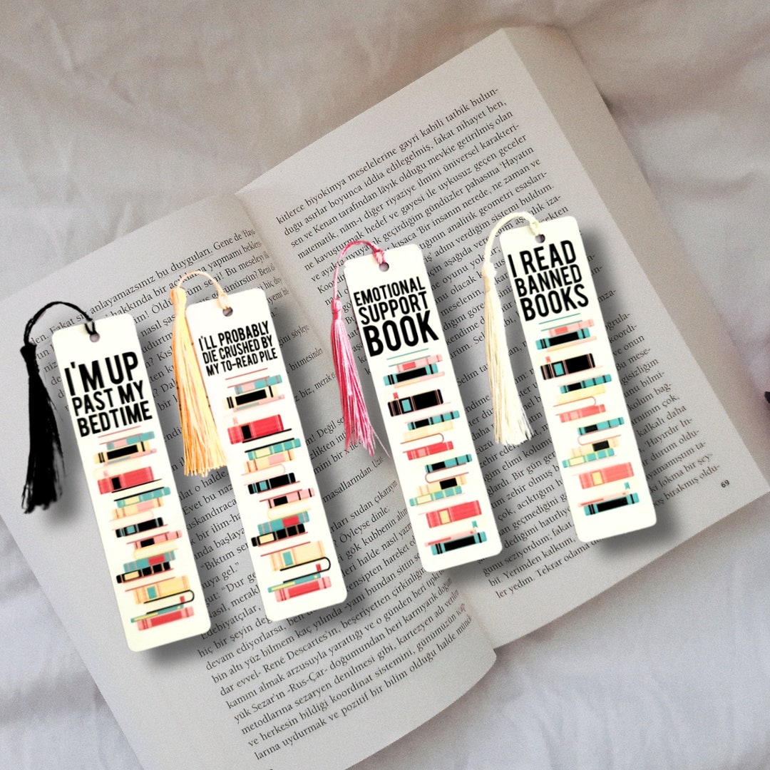 Emotional Support Bookmark, Bookish Book Lover Gift for Women, I Read ...