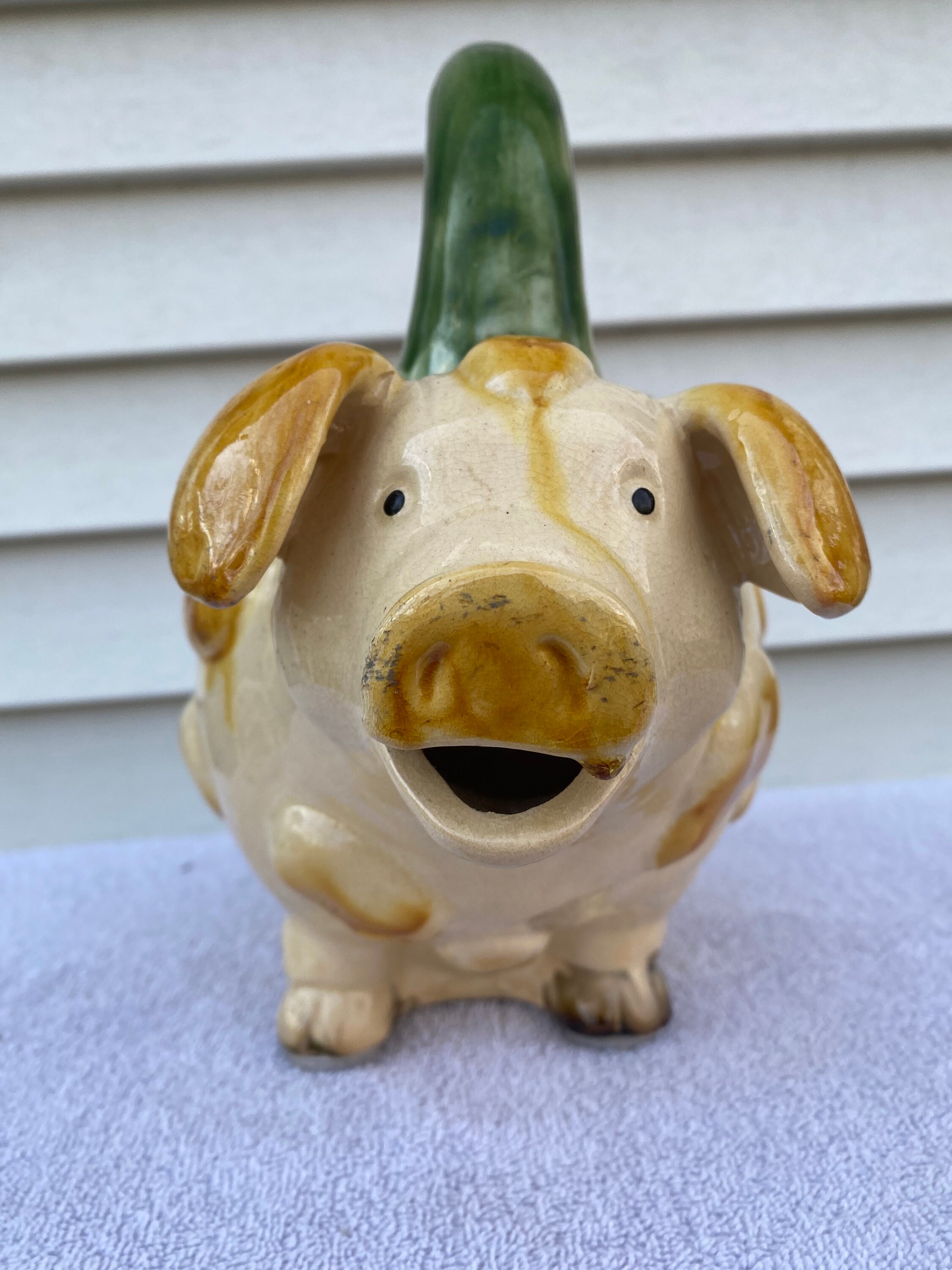 Adorable Vintage Majolica Style Pig Pitcher/watering Can Shabby Chic ...
