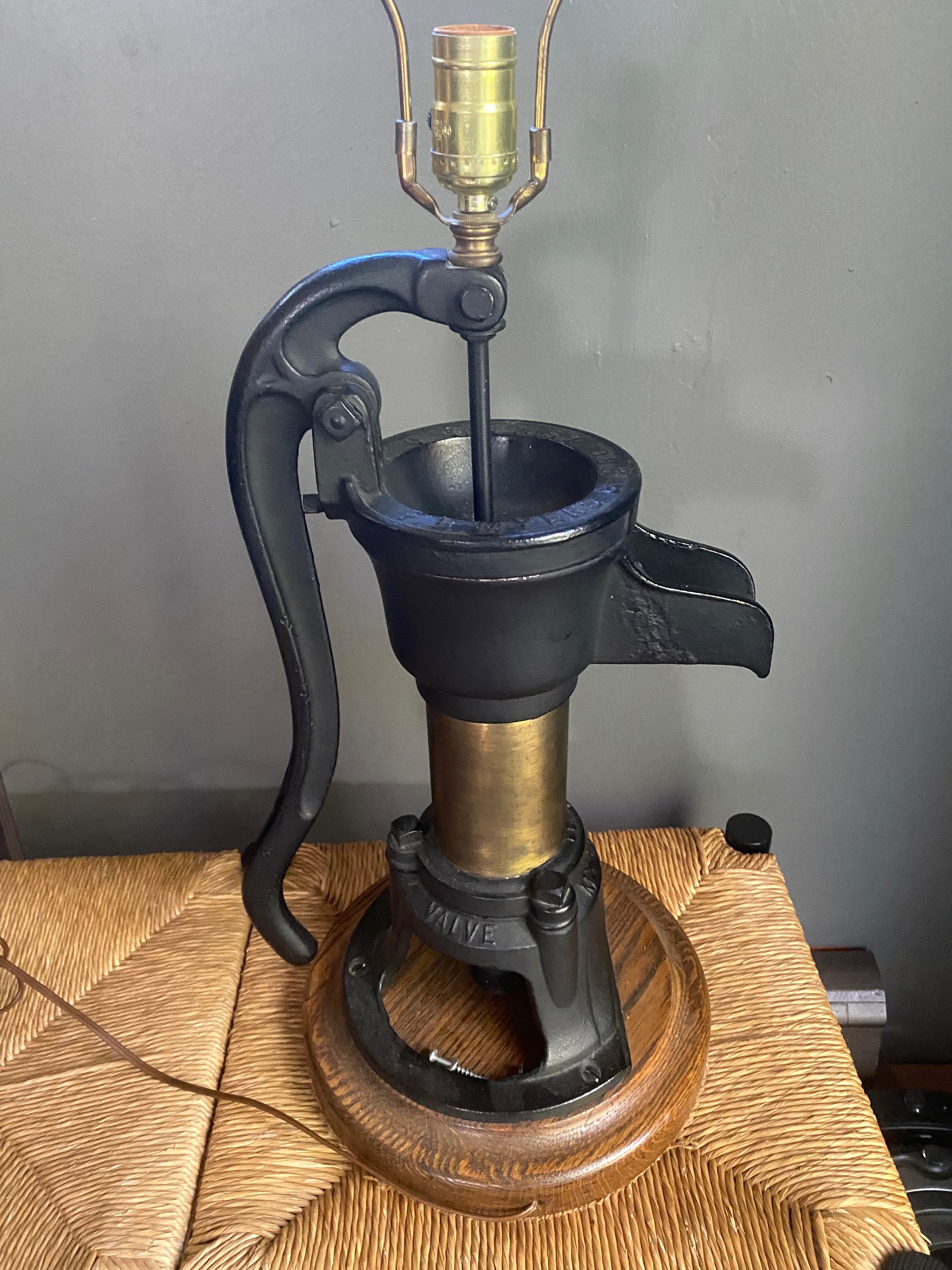 Vintage Repurposed Cast Iron Hand Water Pump Table Lamp - Etsy