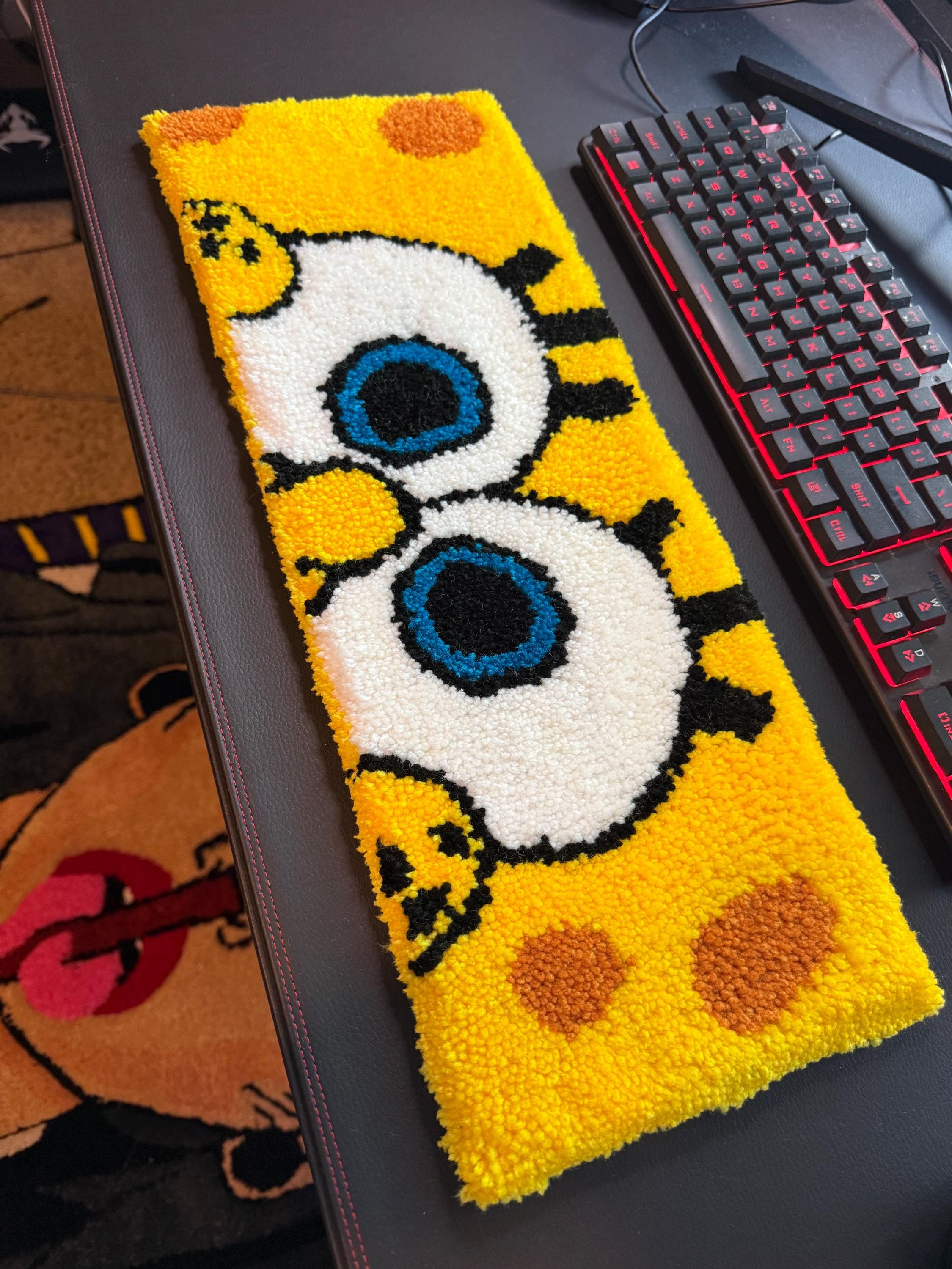 20” Peeking Spongebob Keyboard Rug - Etsy