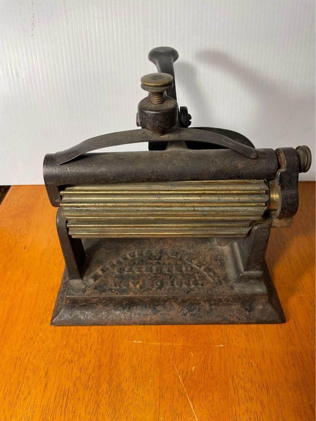 Victorian Era 1866 Iron Pleat Fluter knox - Etsy