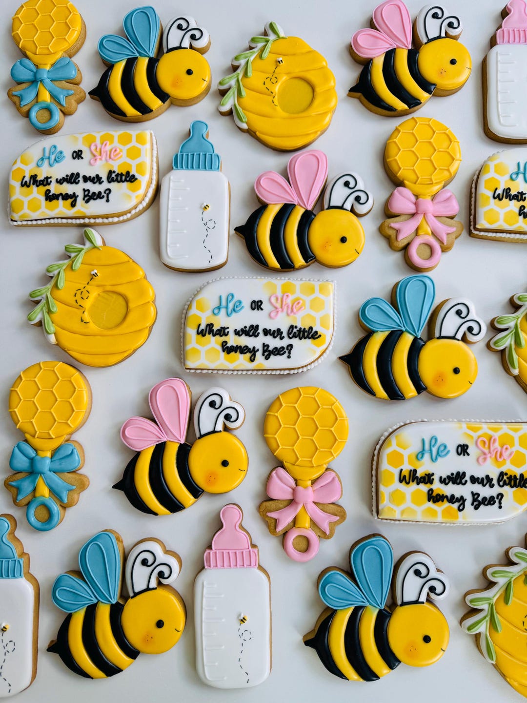 12 Bee-themed Decorated Cookies – Baby Shower & Gender Reveal Treats - Etsy