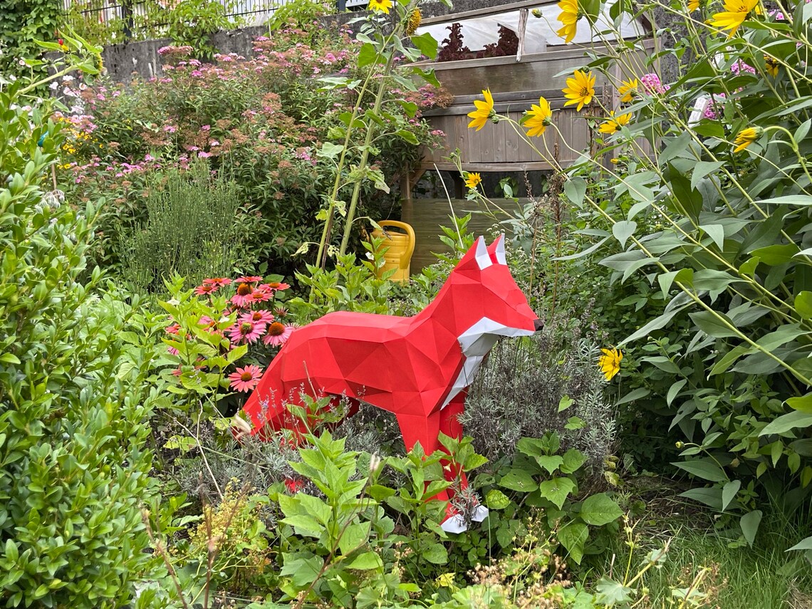 DIY Papercraft PDF Template to Create Your Own 3D Life-sized Two ...